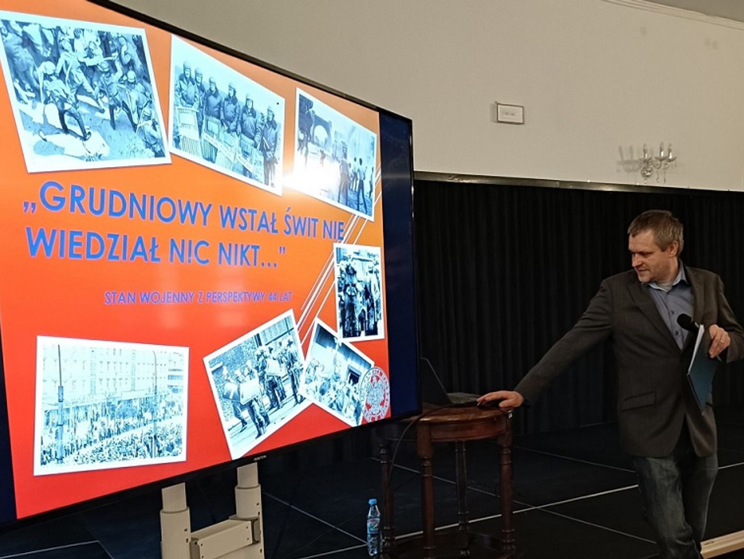 Jak stan wojenny wyglądał w Oleśnicy? Lekcja historii w Zamku Książęcym ...