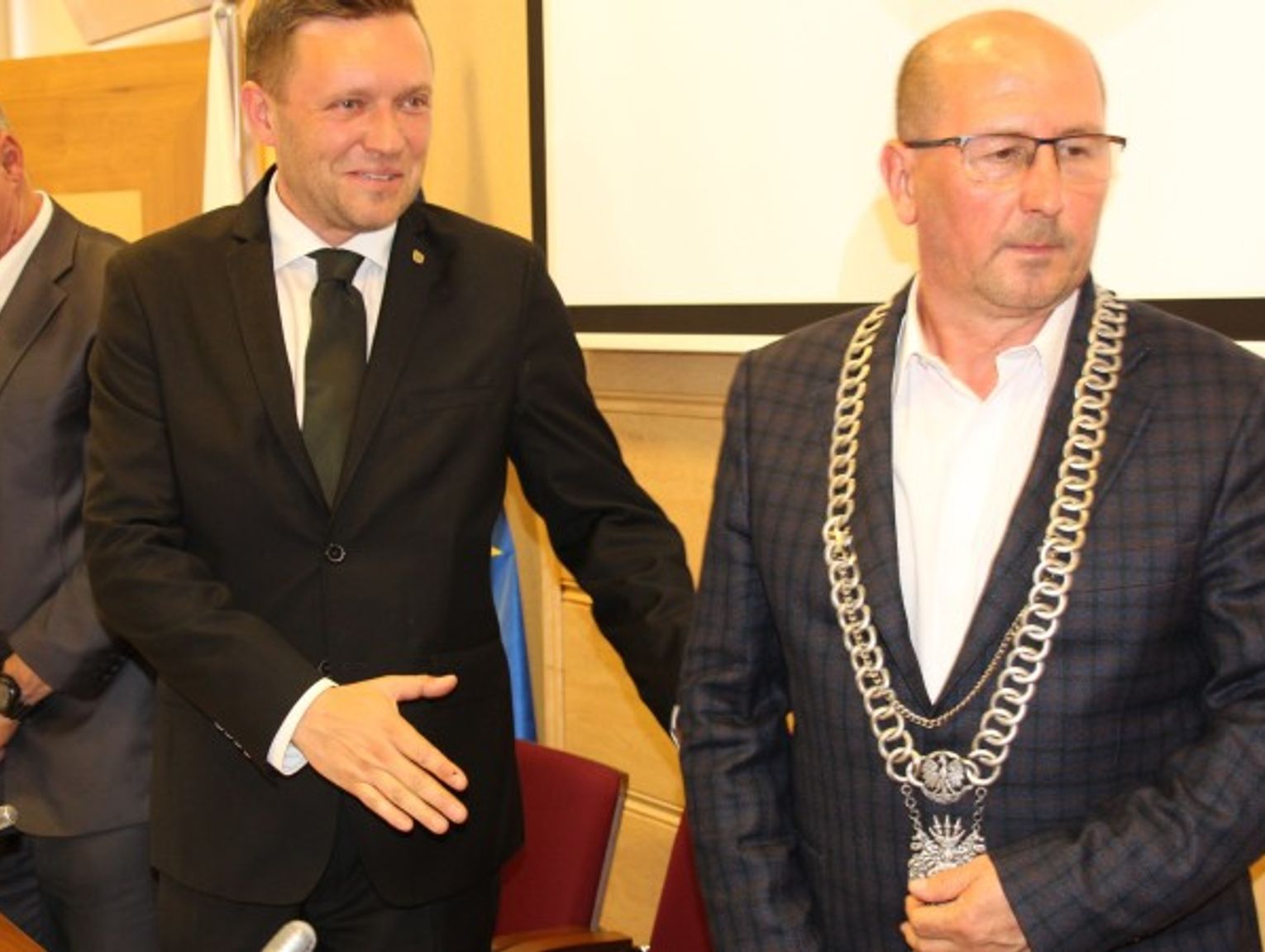 NASZ NEWS: Robert Sarna: Postanowiłem kandydować na burmistrza Oleśnicy!