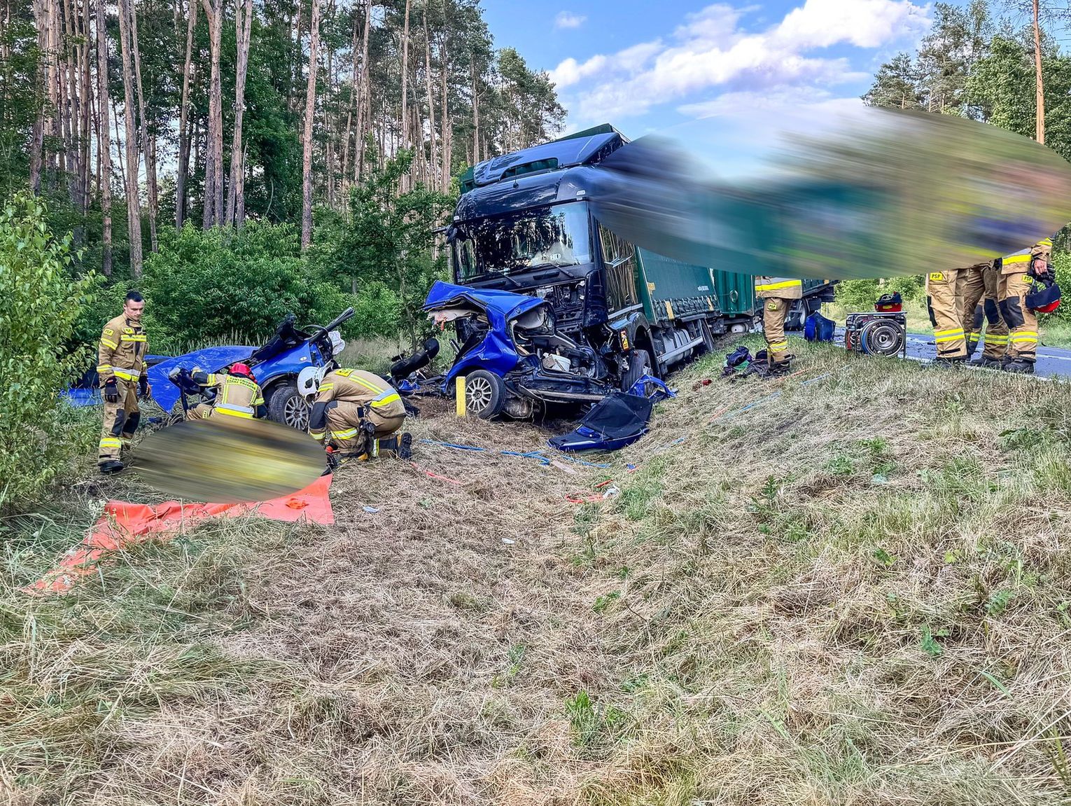 Wypadek komunikacyjny na drodze krajowej nr 25