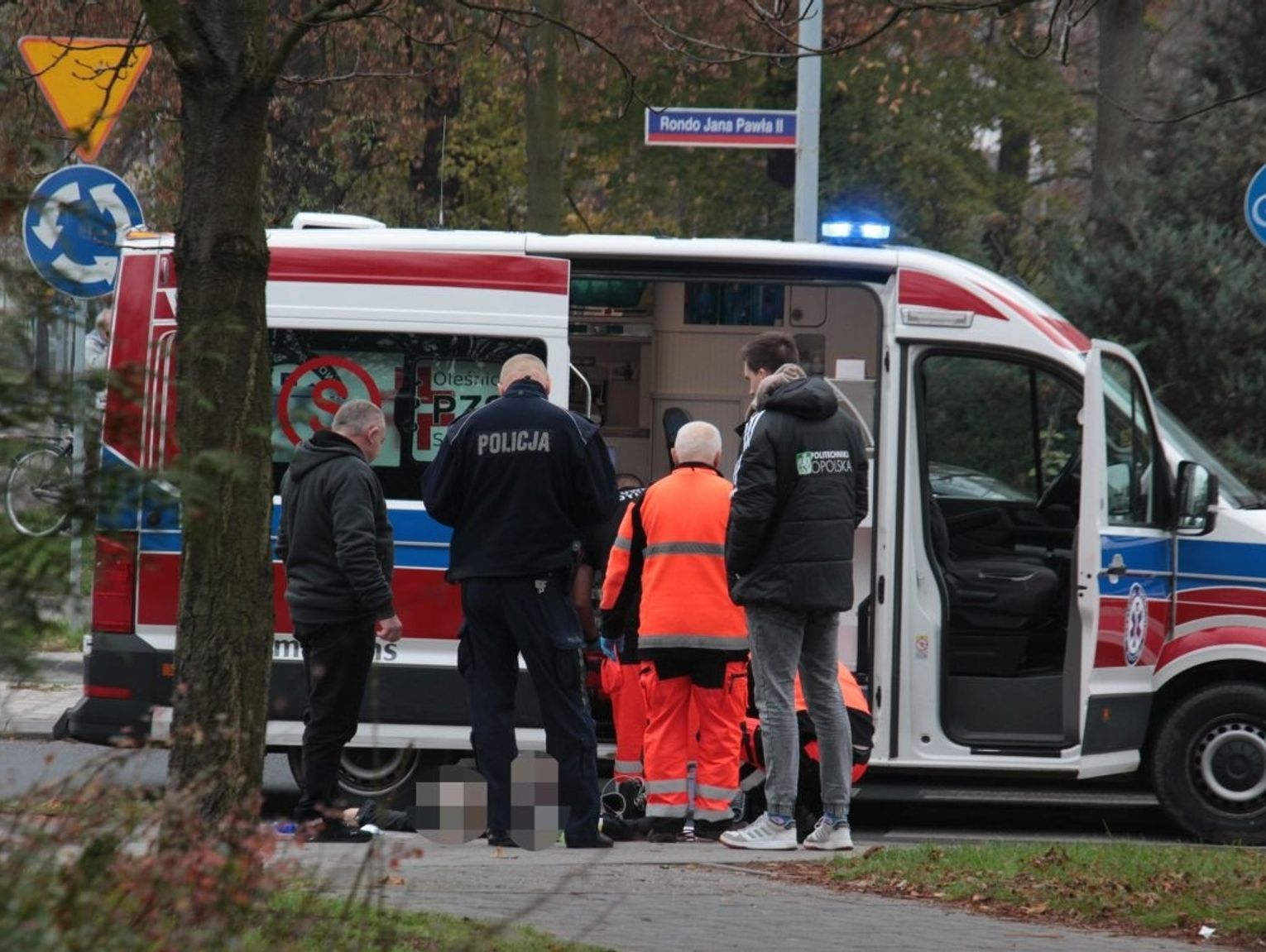 Zgon na rondzie w Oleśnicy